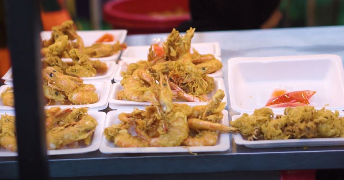 Golden Hills Night Market in Cameron Highlands, Brinchang – Puri & Sue ...