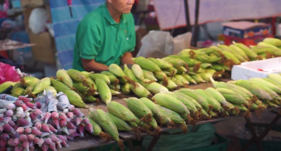Golden Hills Night Market in Cameron Highlands, Brinchang – Puri & Sue ...